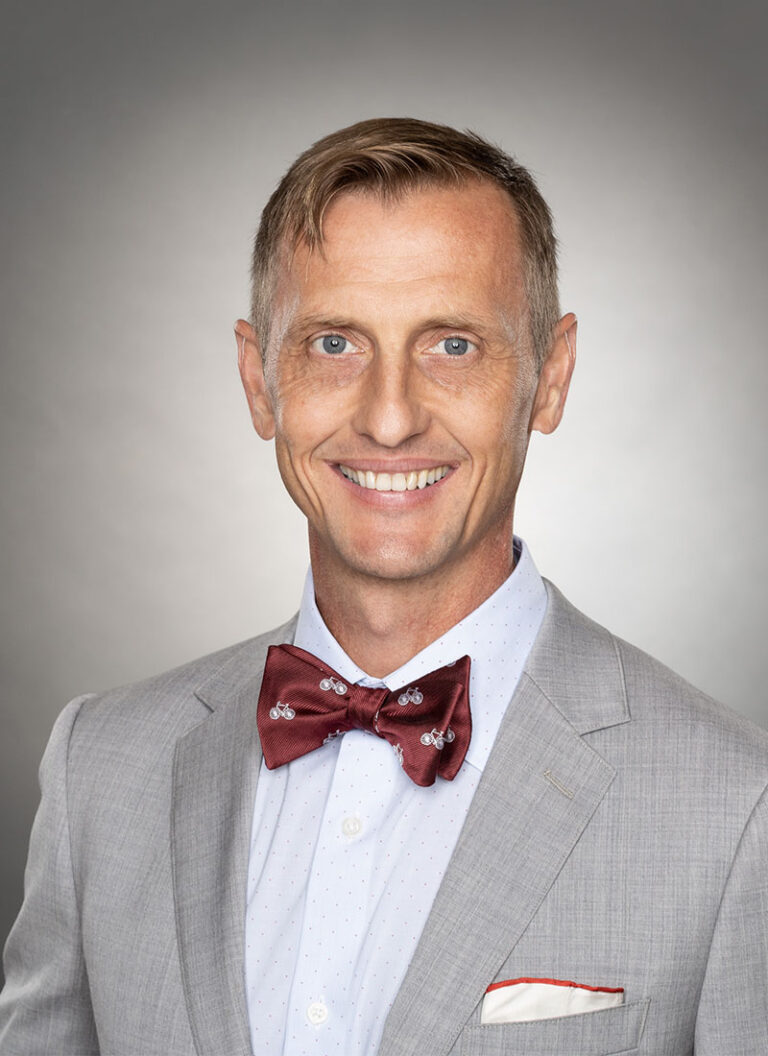 AAID Charity All-Star - Dental Implant Courses | Live Implant Training ...